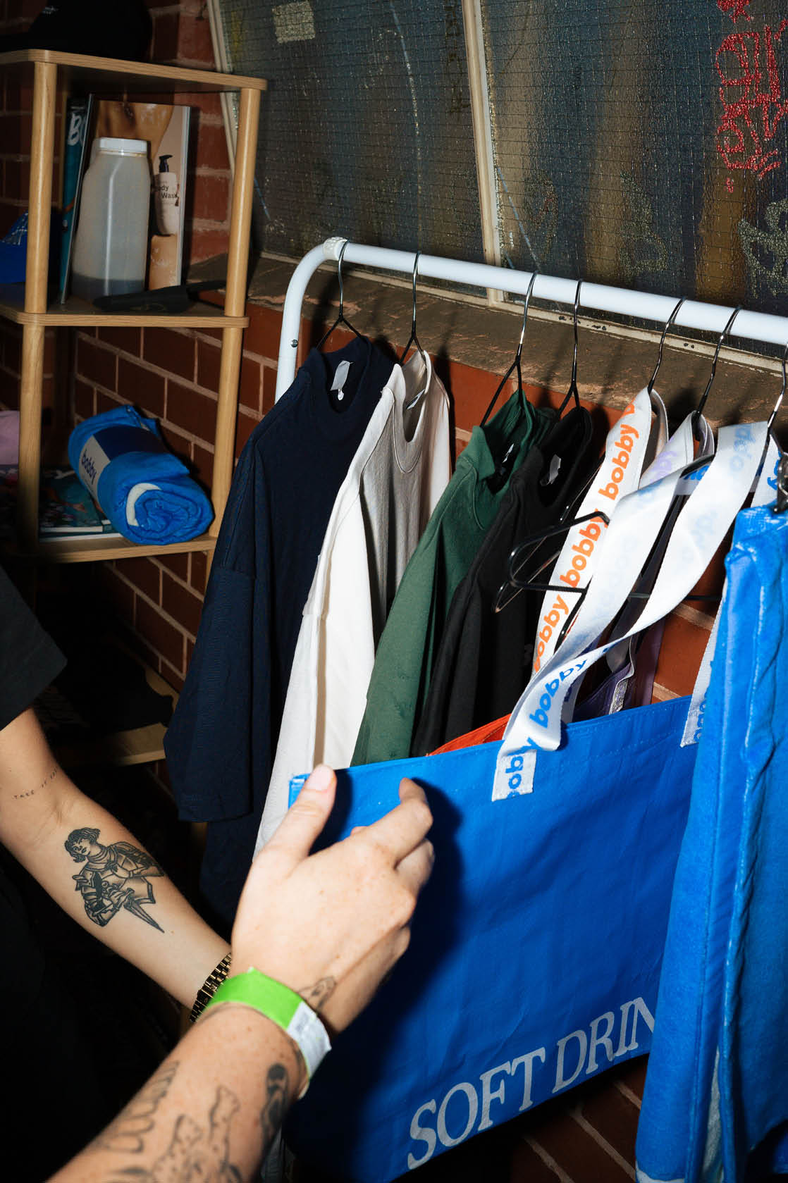 MERCH – Bobby
